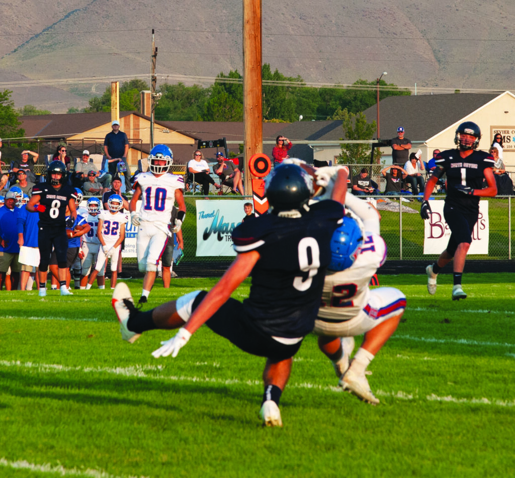 Football Kings of the County - Salina Sun